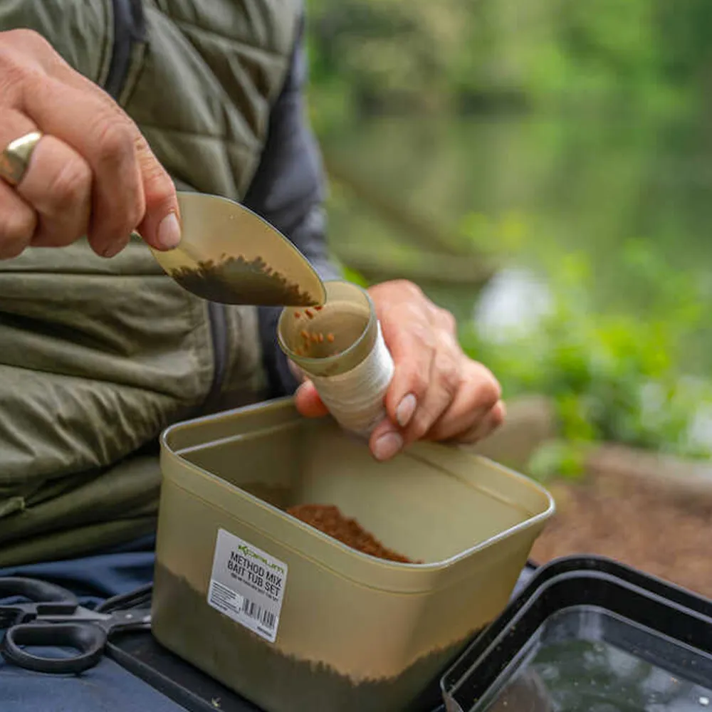 Korum Method Mix Bait Tub - Robbos Tackle Shop